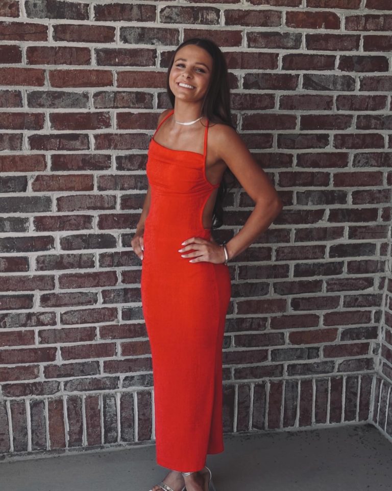 Anna Frey Age Revealed: Find Out Her Exact Age Here - The Biography World