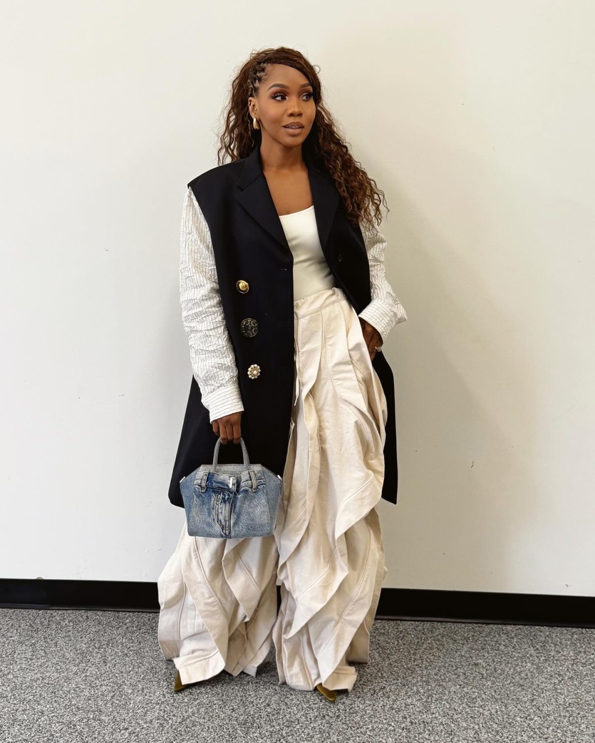 Sarah Jakes Roberts Age Revealed: Everything You Need - The Biography World